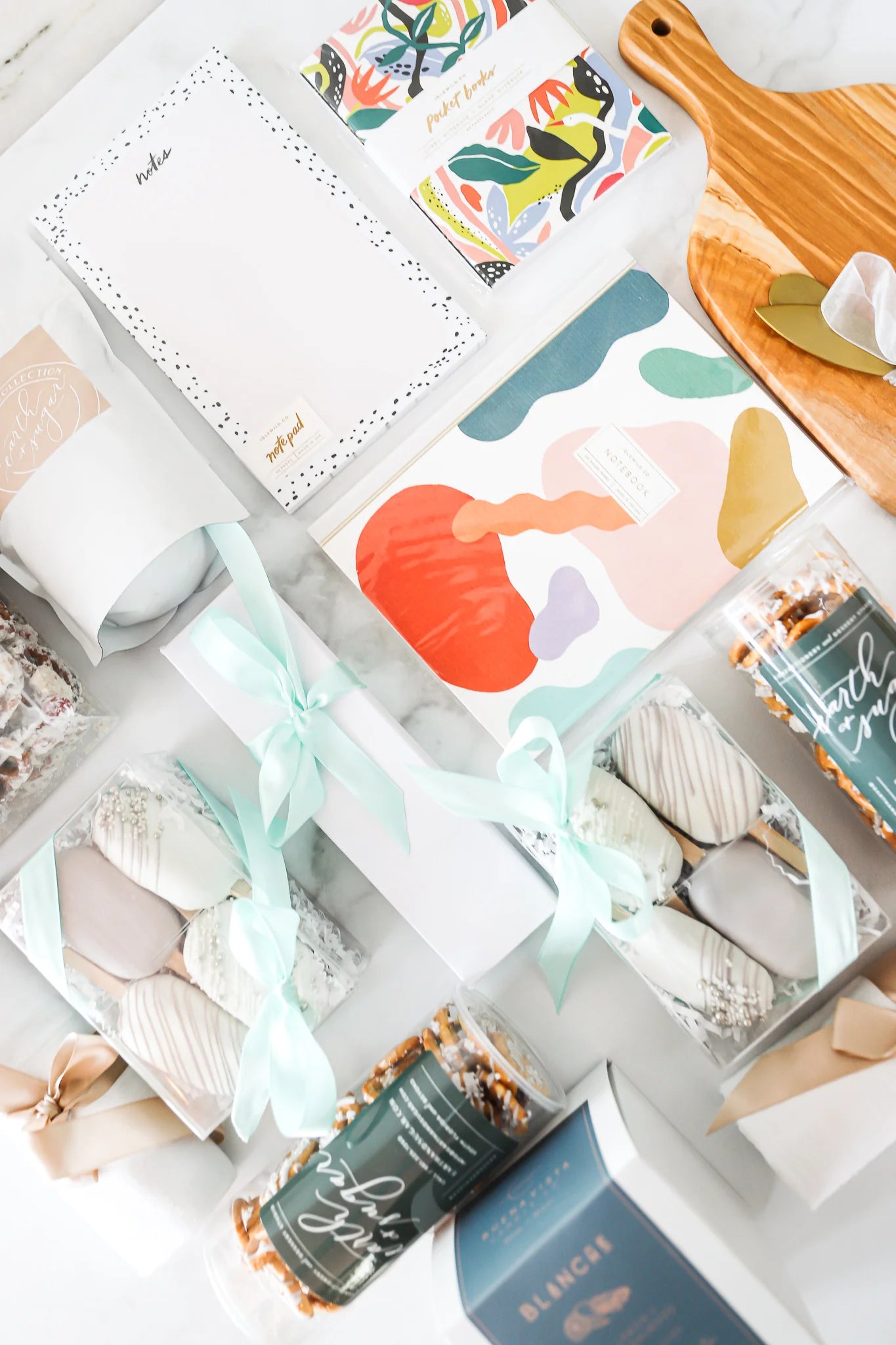 Order Shippable Treats, Cakes, and Accessories Nationwide – Earth and Sugar