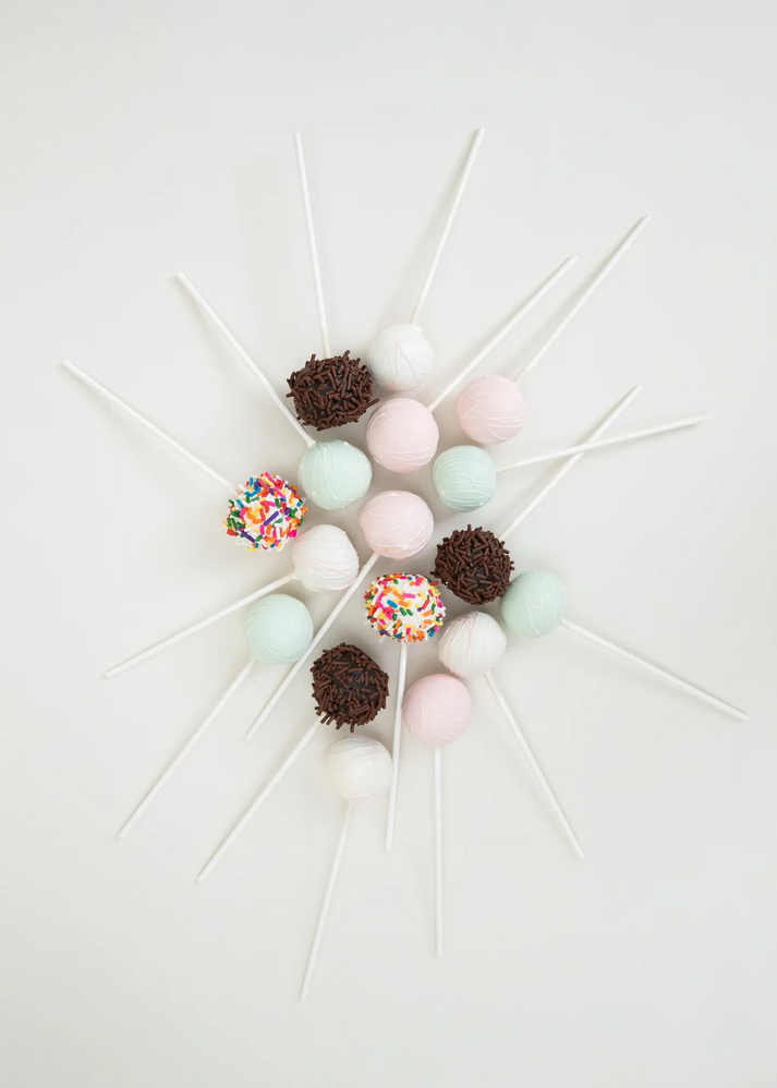 Delicious Gourmet Cake Pops - One Dozen Assorted Flavors – Earth and Sugar